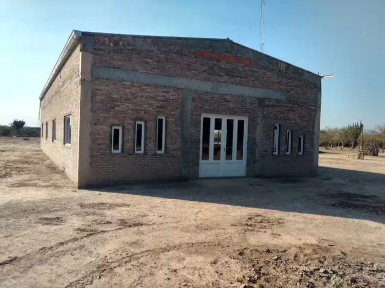 iglesia Cristo El Rey Taquelloj - Iglesia en Salavina, Santiago del Estero